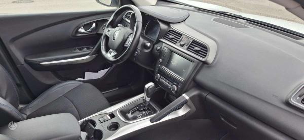 Рено Kadjar 2018 в Паневежис на AUTOMOTO.COM.LV Белый Рено Kadjar 2018 в Паневежис, объемом двигателя 1.46 л и пробегом 245 тыс. км за 8300 €, фото 7 на AUTOMOTO.COM.LV
