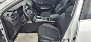 White Renault Kadjar 2018 in Panevezys, with an engine capacity of 1.46 L and mileage of 245 thousand km for 8300 €, photo 8 on AUTOMOTO.COM.LV