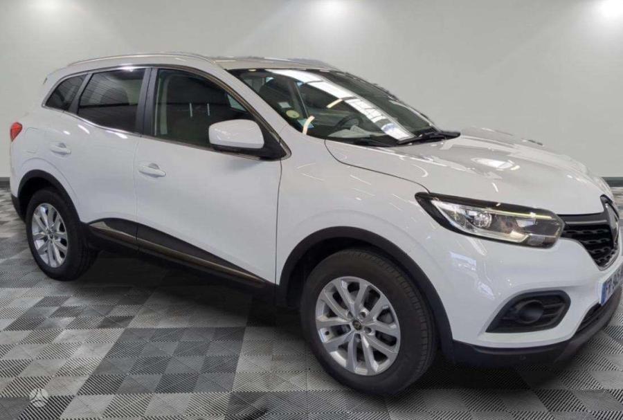 White Renault Kadjar 2020 in Vilnius, with an engine capacity of 1.46 L and mileage of 186 thousand km for 12099 €, photo 3 on AUTOMOTO.COM.LV