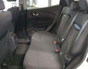 White Renault Kadjar 2020 in Vilnius, with an engine capacity of 1.46 L and mileage of 186 thousand km for 12099 €, photo 8 on AUTOMOTO.COM.LV