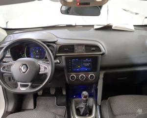 White Renault Kadjar 2020 in Vilnius, with an engine capacity of 1.46 L and mileage of 186 thousand km for 12099 €, photo 9 on AUTOMOTO.COM.LV