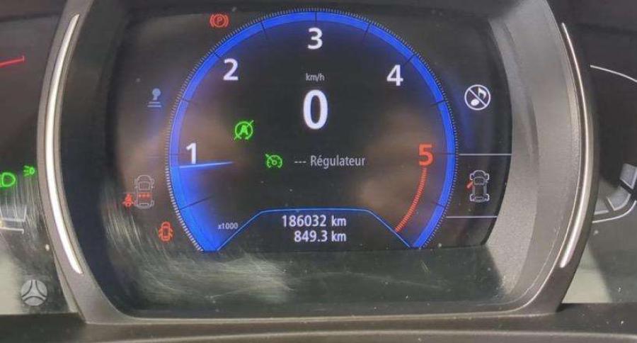 White Renault Kadjar 2020 in Vilnius, with an engine capacity of 1.46 L and mileage of 186 thousand km for 12099 €, photo 10 on AUTOMOTO.COM.LV