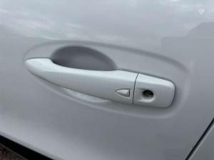 White Renault Kadjar 2020 in Vilnius, with an engine capacity of 1.46 L and mileage of 188 thousand km for 12099 €, photo 11 on AUTOMOTO.COM.LV