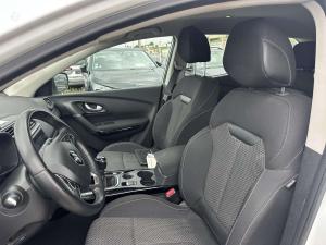 White Renault Kadjar 2020 in Vilnius, with an engine capacity of 1.46 L and mileage of 188 thousand km for 12099 €, photo 12 on AUTOMOTO.COM.LV