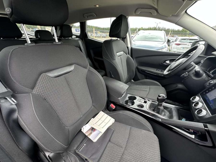White Renault Kadjar 2020 in Vilnius, with an engine capacity of 1.46 L and mileage of 188 thousand km for 12099 €, photo 17 on AUTOMOTO.COM.LV