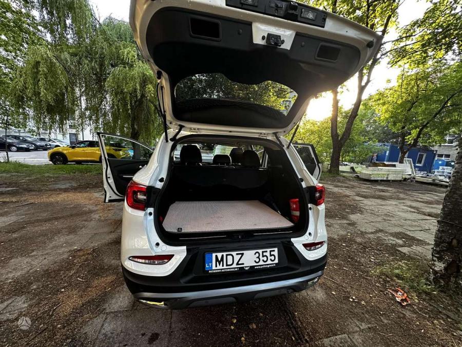 Balts Renault Kadjar 2020 Viļņa, ar dzinēja tilpumu 1.33 L un nobraukumu 76 tūkst. km par 13000 €, foto 5 vietnē AUTOMOTO.COM.LV