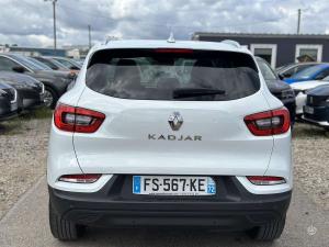 White Renault Kadjar 2020 in Vilnius, with an engine capacity of 1.46 L and mileage of 199 thousand km for 12099 €, photo 6 on AUTOMOTO.COM.LV