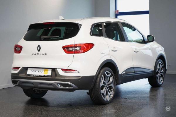Белый Рено Kadjar 2021 в Вильнюс, объемом двигателя 1.33 л и пробегом 94 тыс. км за 16900 €, фото 3 на AUTOMOTO.COM.LV