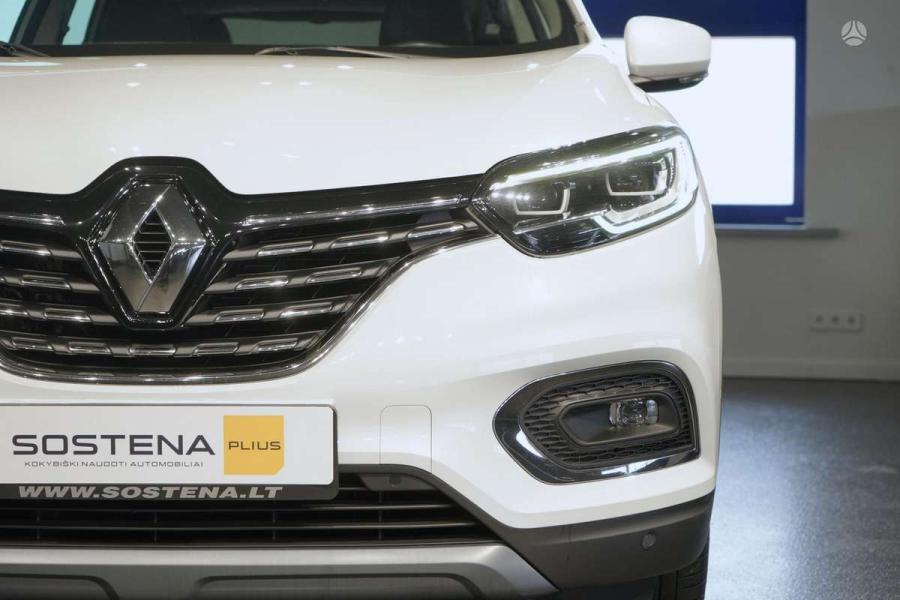 White Renault Kadjar 2021 in Vilnius, with an engine capacity of 1.33 L and mileage of 94 thousand km for 16900 €, photo 6 on AUTOMOTO.COM.LV