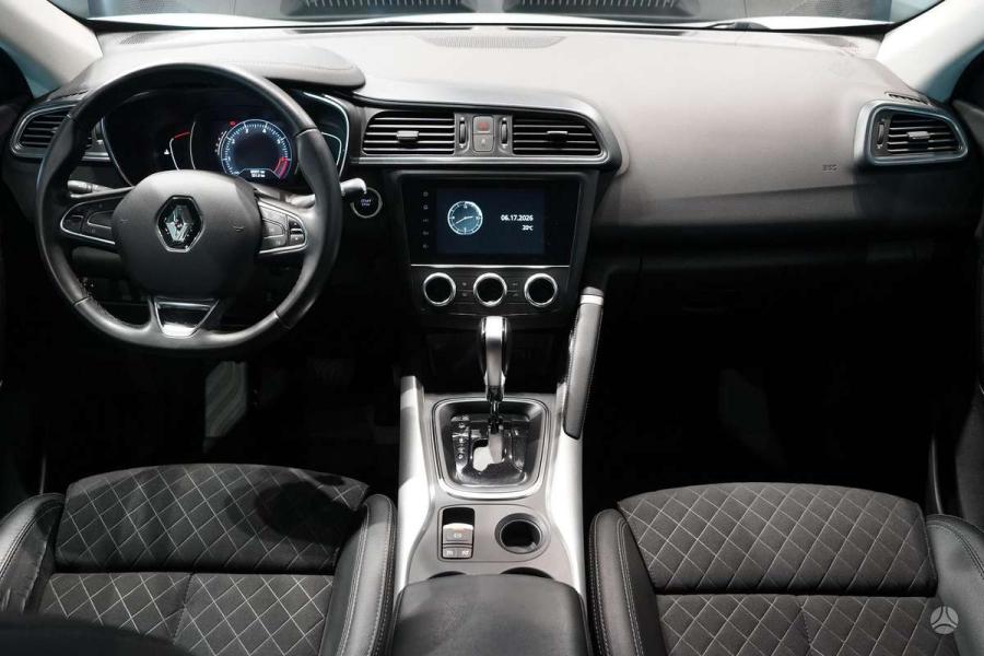 White Renault Kadjar 2021 in Vilnius, with an engine capacity of 1.33 L and mileage of 94 thousand km for 16900 €, photo 10 on AUTOMOTO.COM.LV