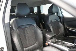 White Renault Kadjar 2021 in Vilnius, with an engine capacity of 1.33 L and mileage of 94 thousand km for 16900 €, photo 12 on AUTOMOTO.COM.LV