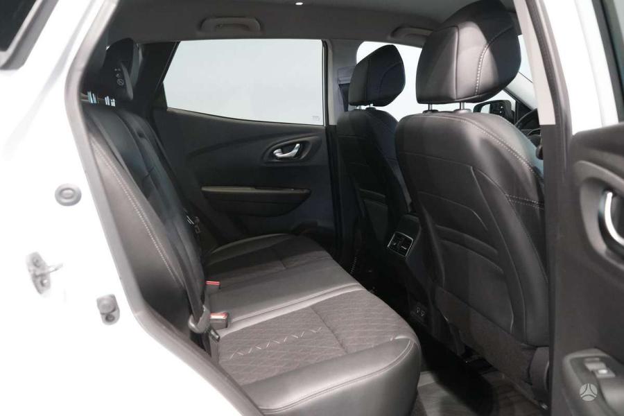 White Renault Kadjar 2021 in Vilnius, with an engine capacity of 1.33 L and mileage of 94 thousand km for 16900 €, photo 13 on AUTOMOTO.COM.LV