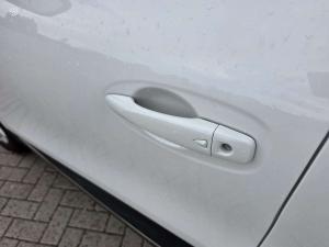 White Renault Kadjar 2021 in Taurage, with an engine capacity of 1.46 L and mileage of 250 thousand km for 9300 €, photo 7 on AUTOMOTO.COM.LV