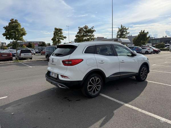 Balts Renault Kadjar 2021 Viļņa, ar dzinēja tilpumu 1.33 L un nobraukumu 84 tūkst. km par 14600 €, foto 9 vietnē AUTOMOTO.COM.LV
