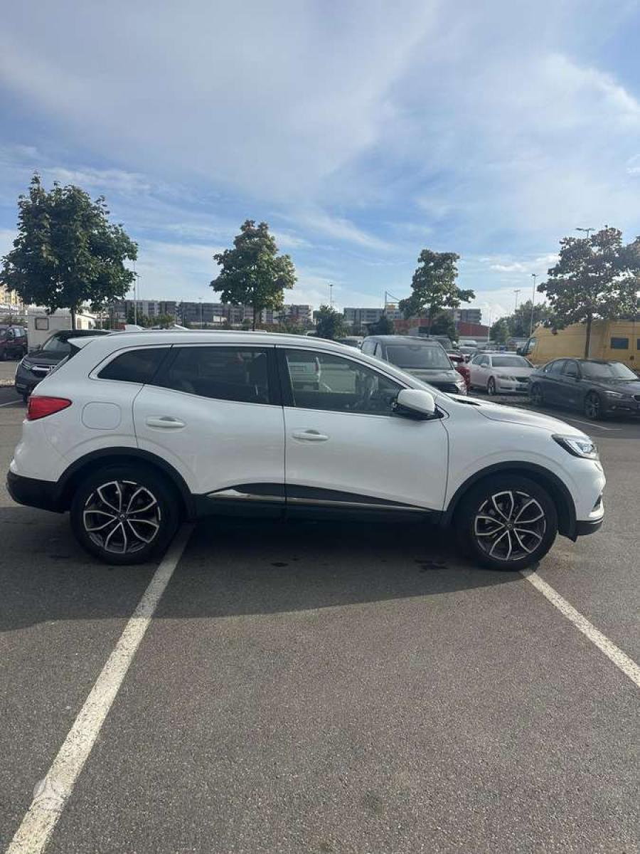 Белый Рено Kadjar 2021 в Вильнюс, объемом двигателя 1.33 л и пробегом 84 тыс. км за 14600 €, фото 11 на AUTOMOTO.COM.LV