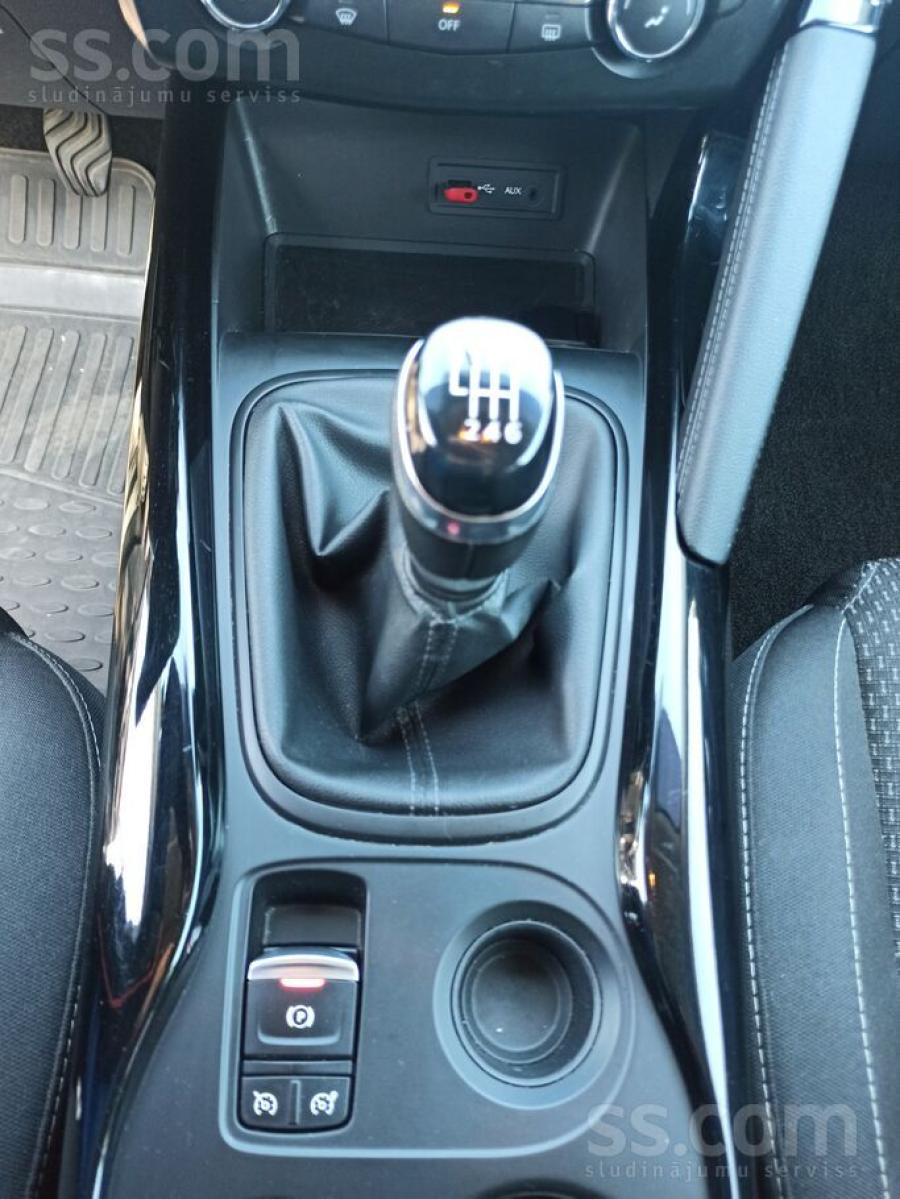 White Renault Kadjar 2019 in Daugavpils, with an engine capacity of 1.30 L and mileage of 0 thousand km for 8900 €, photo 25 on AUTOMOTO.COM.LV
