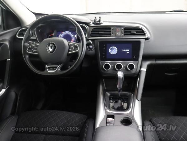 White Renault Kadjar 2019 in Tallinn, with an engine capacity of 1.30 L and mileage of 94 thousand km for 13900 €, photo 7 on AUTOMOTO.COM.LV