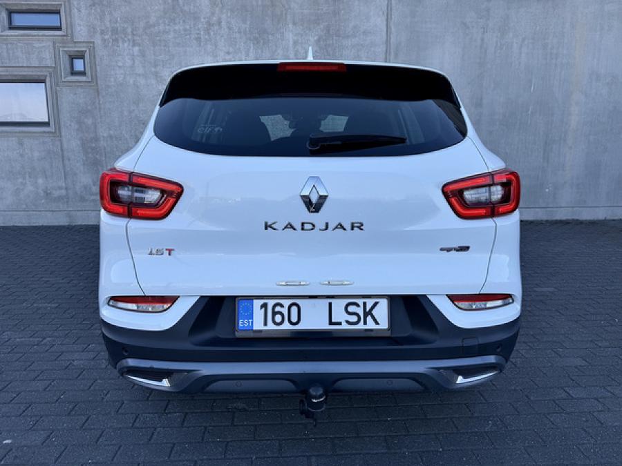 White Renault Kadjar 2019 in Tallinn, with an engine capacity of 1.50 L and mileage of 178 thousand km for 12500 €, photo 5 on AUTOMOTO.COM.LV