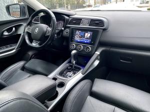 White Renault Kadjar 2019 in Tallinn, with an engine capacity of 1.50 L and mileage of 178 thousand km for 12500 €, photo 21 on AUTOMOTO.COM.LV