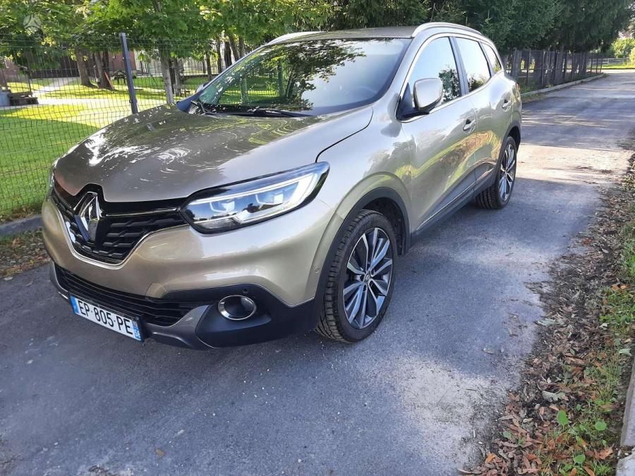 Dzeltens Renault Kadjar 2017 Telšiai, ar dzinēja tilpumu 1.20 L un nobraukumu 82 tūkst. km par 9200 €, foto 1 vietnē AUTOMOTO.COM.LV