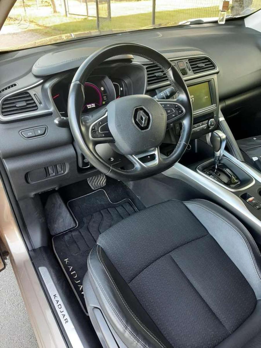 Dzeltens Renault Kadjar 2017 Telšiai, ar dzinēja tilpumu 1.20 L un nobraukumu 82 tūkst. km par 9200 €, foto 36 vietnē AUTOMOTO.COM.LV
