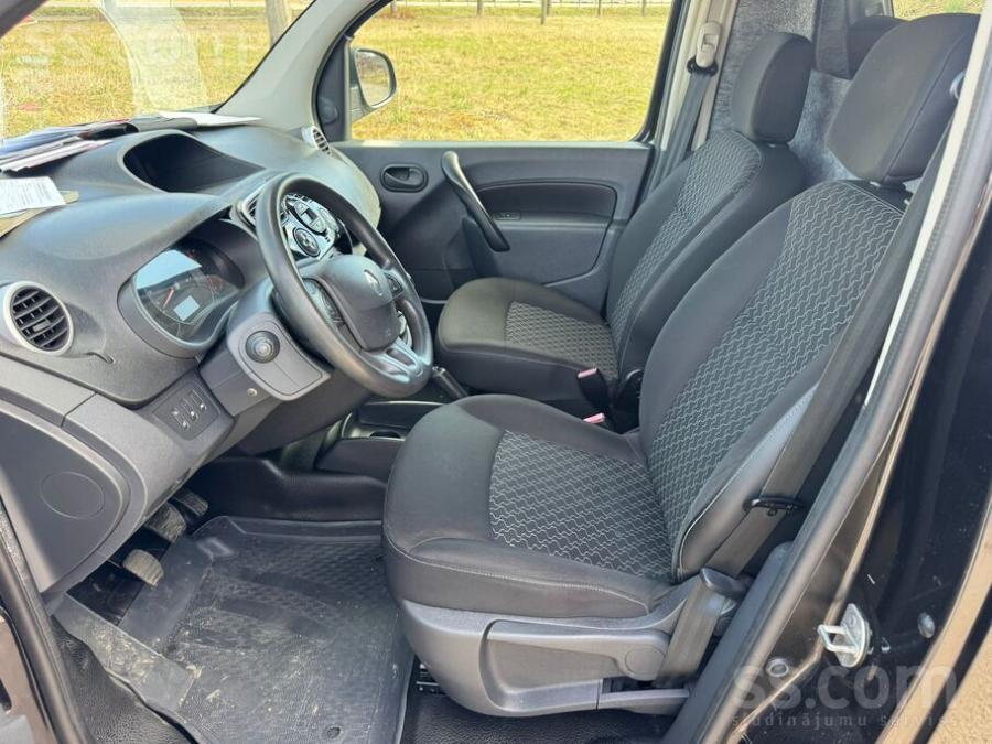 Melns Renault Kangoo 2016 Ogre, ar dzinēja tilpumu 1.50 L un nobraukumu 232 tūkst. km par 4999 €, foto 15 vietnē AUTOMOTO.COM.LV