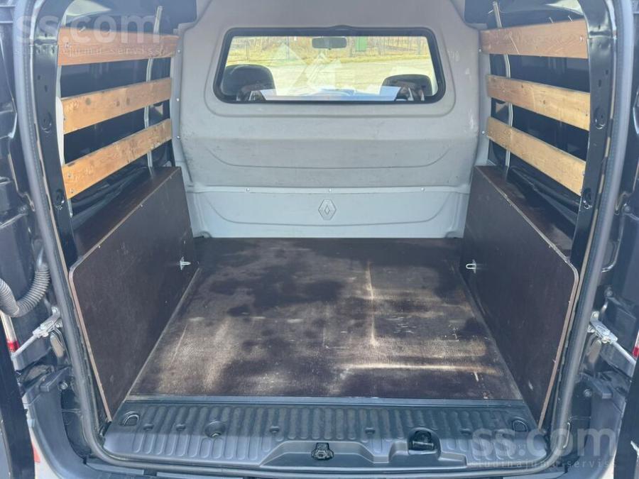 Melns Renault Kangoo 2016 Ogre, ar dzinēja tilpumu 1.50 L un nobraukumu 232 tūkst. km par 4999 €, foto 20 vietnē AUTOMOTO.COM.LV