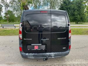 Black Renault Kangoo 2016 in Ogre, with an engine capacity of 1.50 L and mileage of 232 thousand km for 4999 €, photo 8 on AUTOMOTO.COM.LV