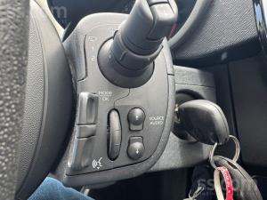 Black Renault Kangoo 2016 in Ogre, with an engine capacity of 1.50 L and mileage of 232 thousand km for 4999 €, photo 11 on AUTOMOTO.COM.LV