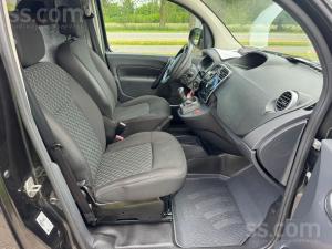 Black Renault Kangoo 2016 in Ogre, with an engine capacity of 1.50 L and mileage of 232 thousand km for 4999 €, photo 29 on AUTOMOTO.COM.LV