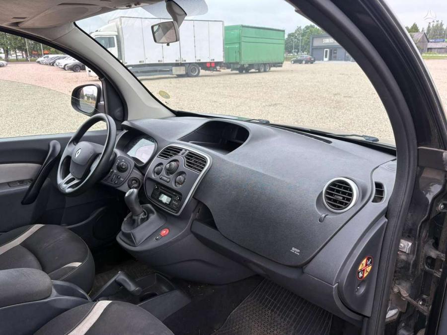 Melns Renault Kangoo 2013 Tauragė, ar dzinēja tilpumu 1.46 L un nobraukumu 265 tūkst. km par 4450 €, foto 12 vietnē AUTOMOTO.COM.LV