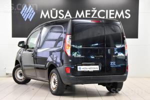 Melns Renault Kangoo 2021 Rīga, ar dzinēja tilpumu 1.60 L un nobraukumu 13 tūkst. km par 13690 €, foto 7 vietnē AUTOMOTO.COM.LV
