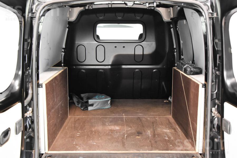Melns Renault Kangoo 2021 Rīga, ar dzinēja tilpumu 1.60 L un nobraukumu 13 tūkst. km par 13690 €, foto 17 vietnē AUTOMOTO.COM.LV