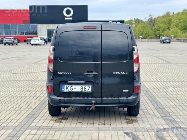 Melns Renault Kangoo 2016 Rīga, ar dzinēja tilpumu 1.20 L un nobraukumu 168 tūkst. km par 2500 €, foto 5 vietnē AUTOMOTO.COM.LV