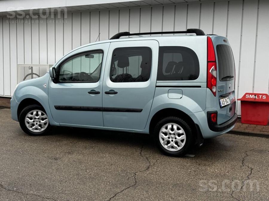 Zils Renault Kangoo 2008 Rīga, ar dzinēja tilpumu 1.50 L un nobraukumu 0 tūkst. km par 2495 €, foto 6 vietnē AUTOMOTO.COM.LV