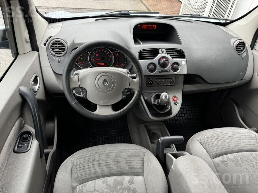 Zils Renault Kangoo 2008 Rīga, ar dzinēja tilpumu 1.50 L un nobraukumu 0 tūkst. km par 2495 €, foto 14 vietnē AUTOMOTO.COM.LV