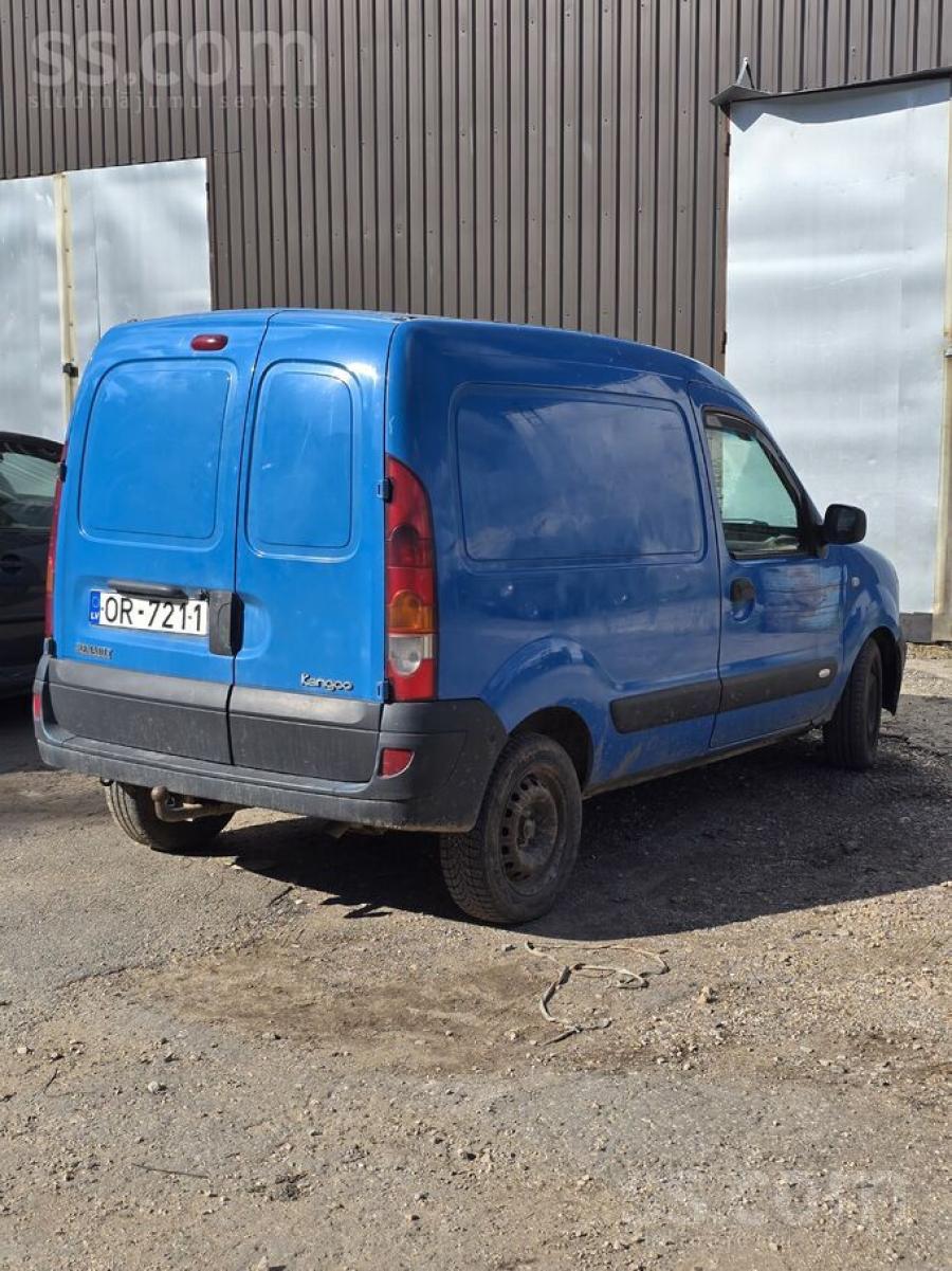 Zils Renault Kangoo 2008 Rīga, ar dzinēja tilpumu 1.50 L un nobraukumu 460 tūkst. km par 1100 €, foto 4 vietnē AUTOMOTO.COM.LV