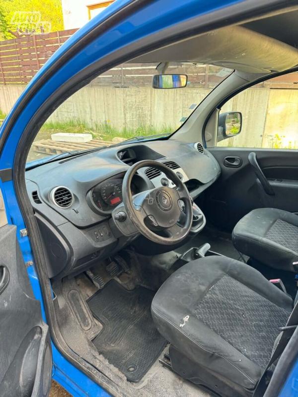 Blue Renault Kangoo 2012 in Vilnius, with an engine capacity of 1.50 L and mileage of 251 thousand km for 2500 €, photo 6 on AUTOMOTO.COM.LV