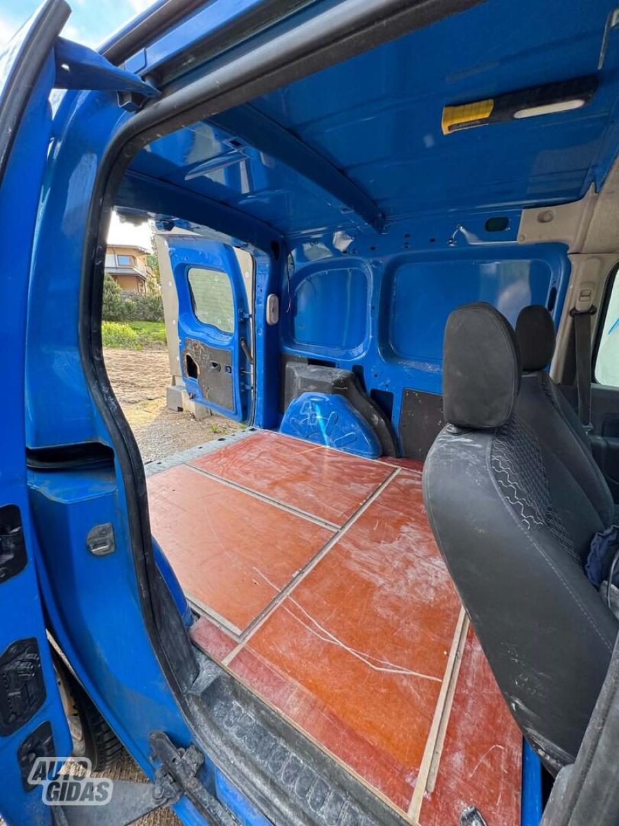 Blue Renault Kangoo 2012 in Vilnius, with an engine capacity of 1.50 L and mileage of 251 thousand km for 2500 €, photo 9 on AUTOMOTO.COM.LV