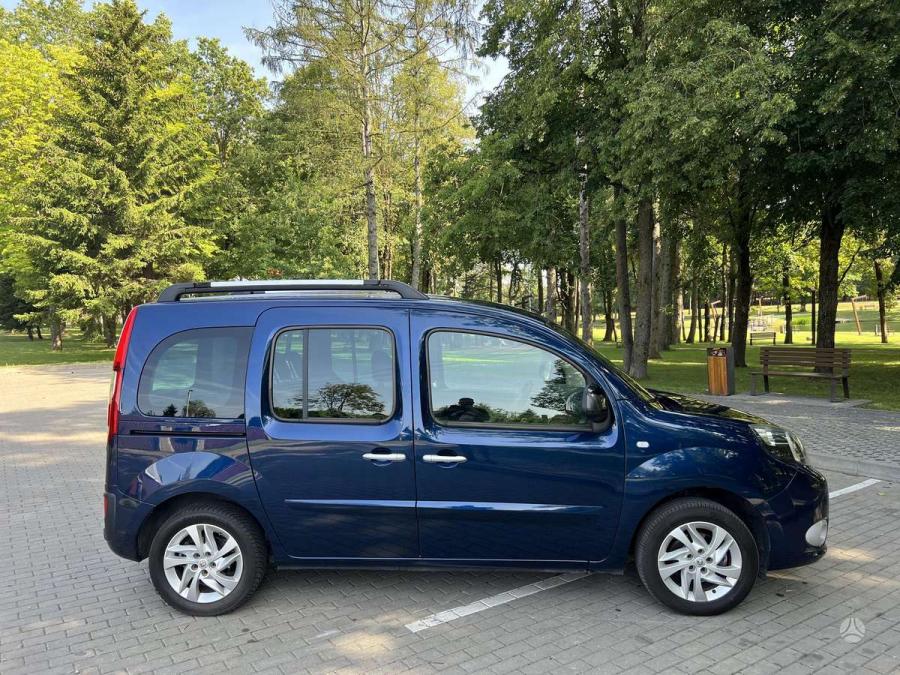 Zils Renault Kangoo 2017 Kauņa, ar dzinēja tilpumu 1.46 L un nobraukumu 240 tūkst. km par 5750 €, foto 7 vietnē AUTOMOTO.COM.LV