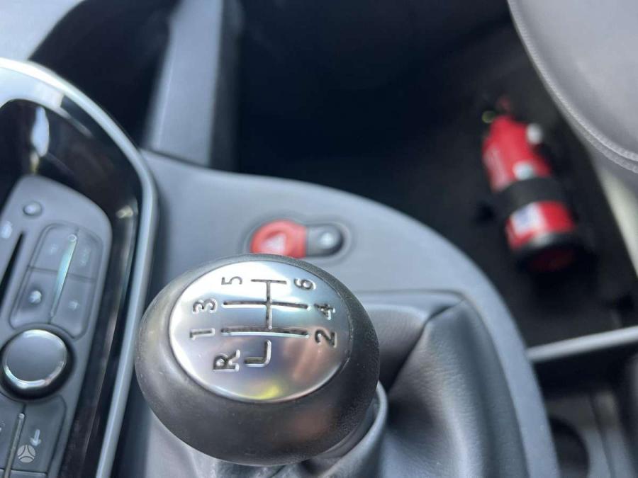 Zils Renault Kangoo 2017 Kauņa, ar dzinēja tilpumu 1.46 L un nobraukumu 240 tūkst. km par 5750 €, foto 18 vietnē AUTOMOTO.COM.LV