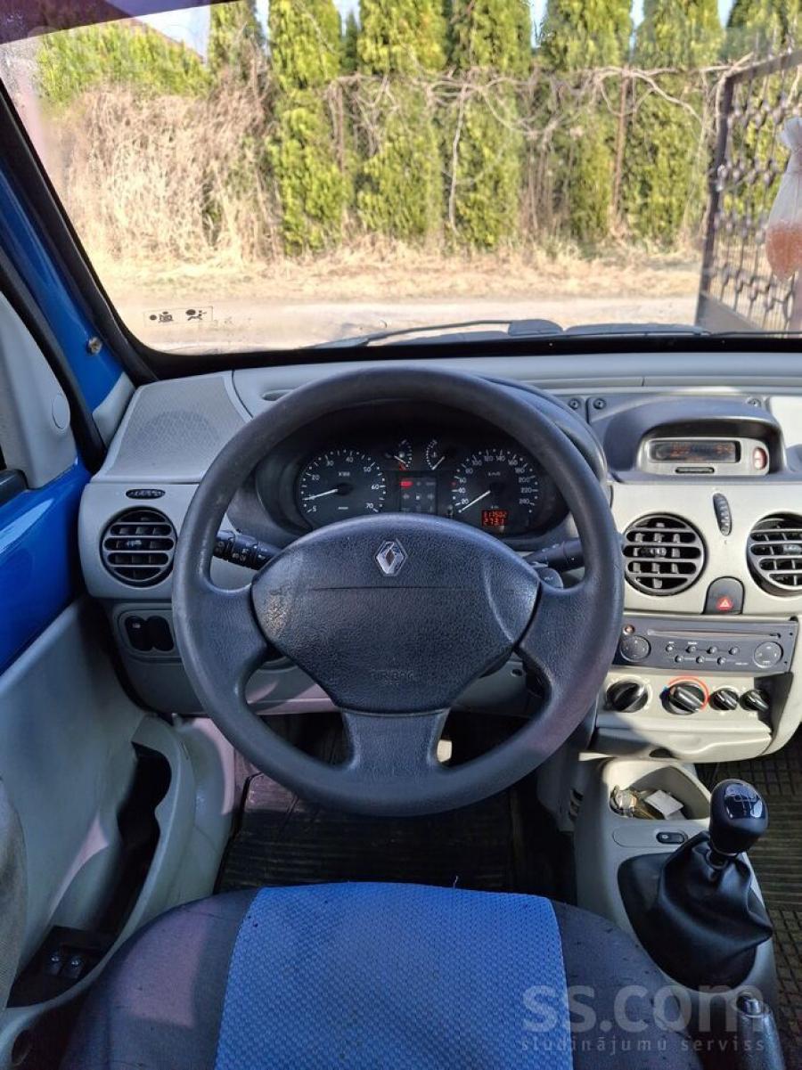 Blue Renault Kangoo 2001 in Riga, with an engine capacity of 1.90 L and mileage of 0 thousand km for 1400 €, photo 5 on AUTOMOTO.COM.LV