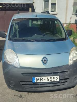 Zils Renault Kangoo 2008 Rīga, ar dzinēja tilpumu 1.50 L un nobraukumu 340 tūkst. km par 2500 €, foto  vietnē AUTOMOTO.COM.LV