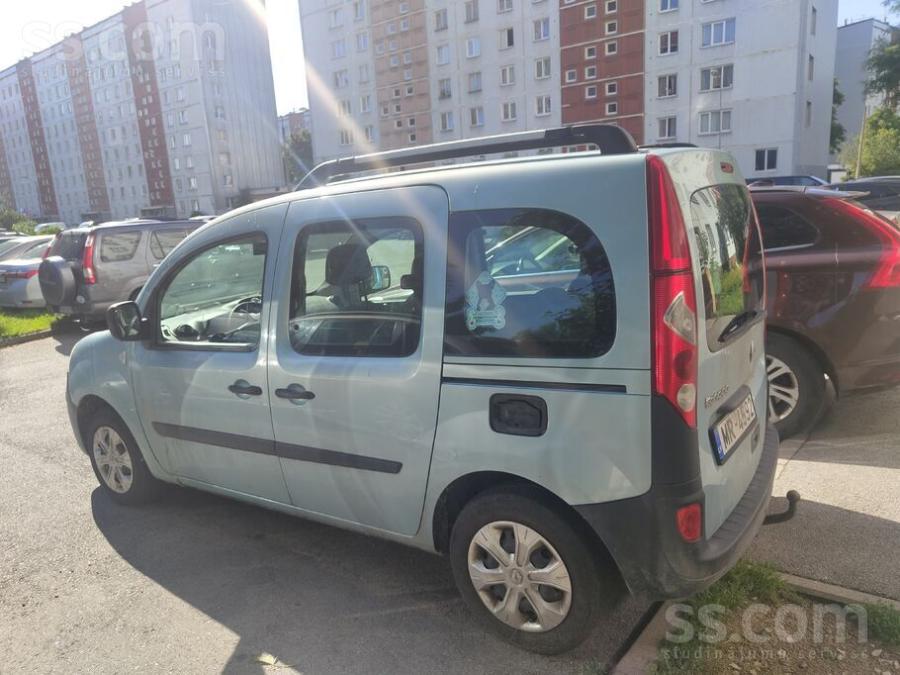 Синий Рено Кенгу 2008 в Рига, объемом двигателя 1.50 л и пробегом 340 тыс. км за 2500 €, фото 5 на AUTOMOTO.COM.LV
