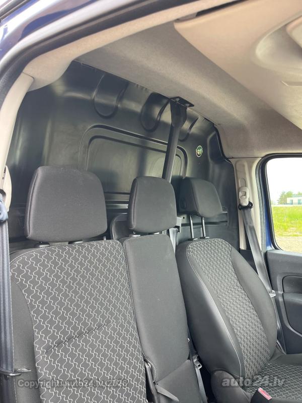 Zils Renault Kangoo 2015 Tallina, ar dzinēja tilpumu 1.50 L un nobraukumu 172 tūkst. km par 5000 €, foto 10 vietnē AUTOMOTO.COM.LV