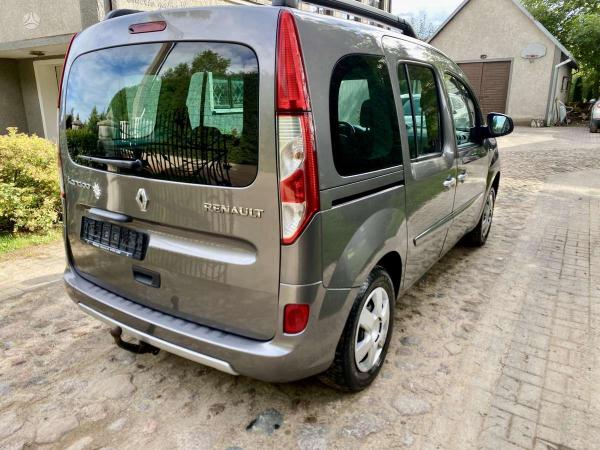 Renault Kangoo 2014 in Siauliai on AUTOMOTO.COM.LV Brown Renault Kangoo 2014 in Siauliai, with an engine capacity of 1.50 L and mileage of 188 thousand km for 4999 €, photo 5 on AUTOMOTO.COM.LV