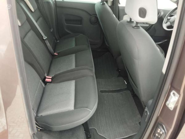 Brown Renault Kangoo 2014 in Taurage, with an engine capacity of 1.20 L and mileage of 150 thousand km for 4600 €, photo 9 on AUTOMOTO.COM.LV