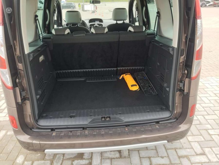 Brūns Renault Kangoo 2014 Tauragė, ar dzinēja tilpumu 1.20 L un nobraukumu 150 tūkst. km par 4600 €, foto 11 vietnē AUTOMOTO.COM.LV