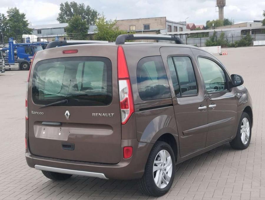 Brown Renault Kangoo 2014 in Taurage, with an engine capacity of 1.20 L and mileage of 150 thousand km for 4300 €, photo 4 on AUTOMOTO.COM.LV