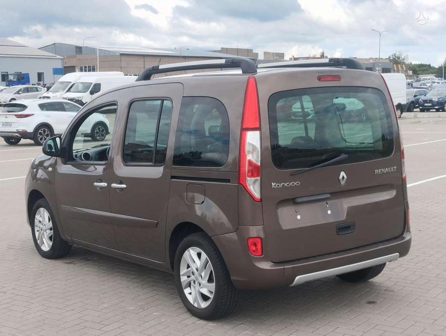 Brown Renault Kangoo 2014 in Taurage, with an engine capacity of 1.20 L and mileage of 150 thousand km for 4300 €, photo 5 on AUTOMOTO.COM.LV